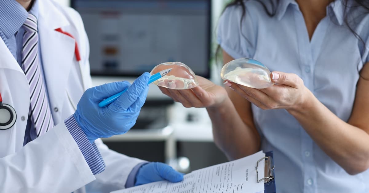 Expert Breast Augmentation in Miami by Dr. Carlos Spera